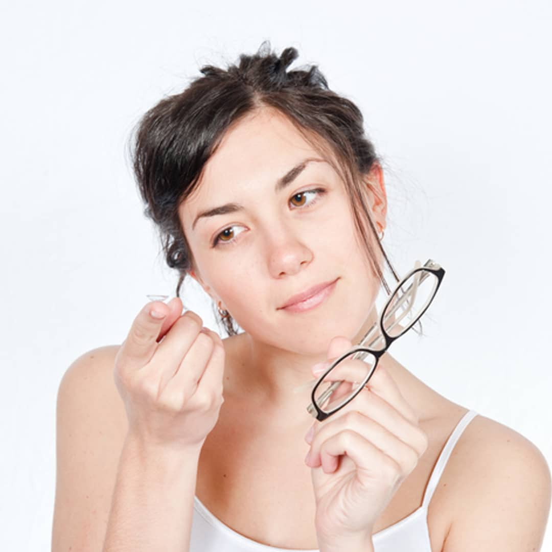Mastering the Art of Wearing Contact Lenses: A Comprehensive Guide ...